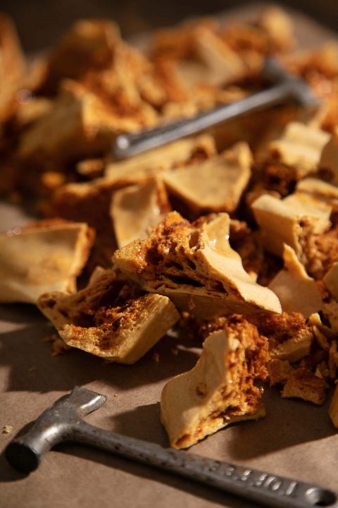 How To Make Cinder Toffee Honeycomb - thinlyspread.co.uk