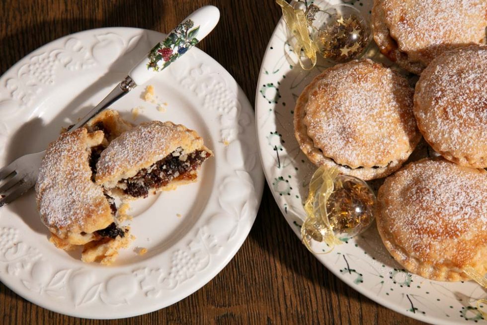 Vegan Mincemeat Recipe For Delicious Vegan Mince Pies ThinlySpread vegan-mincemeat-recipe-for-delicious-vegan-mince-pies-thinlyspread